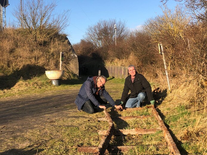 Roerige geschiedenis Hoek van Holland komt tevoorschijn: spoorlijn voor ...