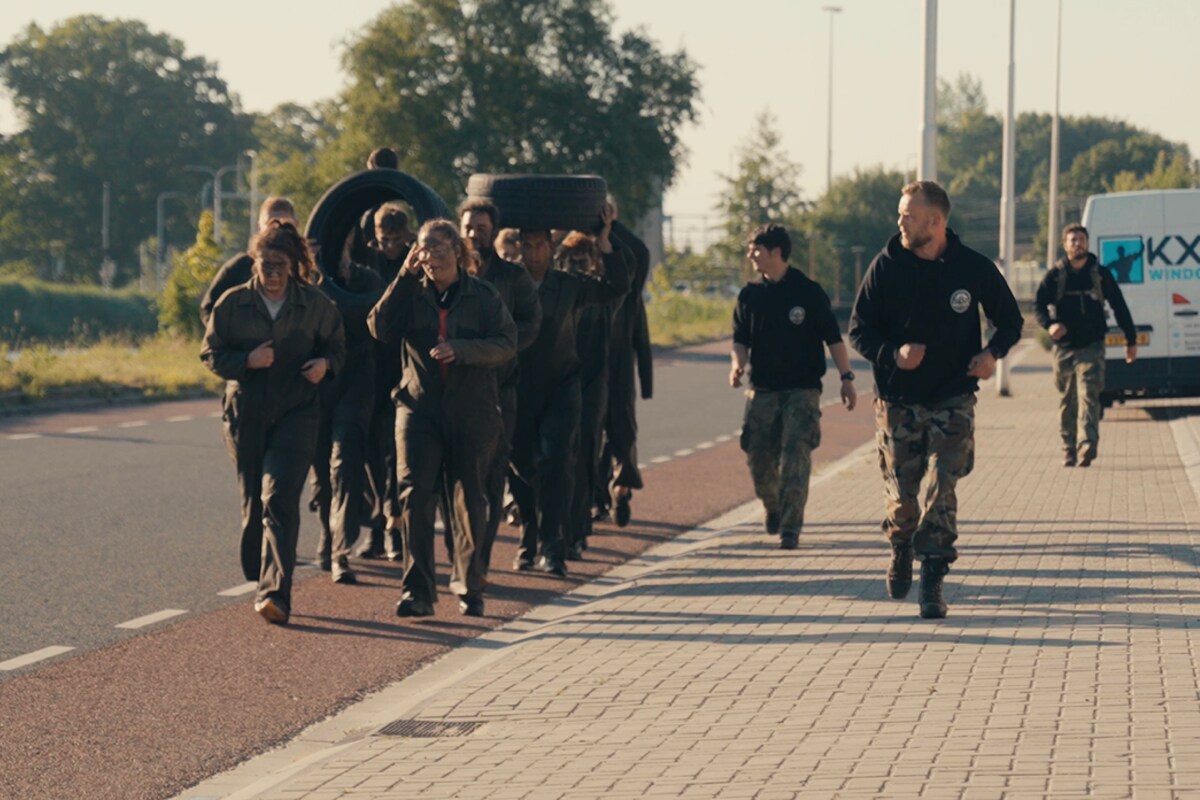 Uitdagend! Thomas komt met Almelose ‘Kamp van Koningsbrugge’ | Foto | AD.nl
