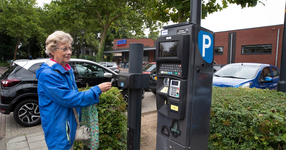 Het tweede uur parkeren is gratis, maar hoe voert u dat in op de ...