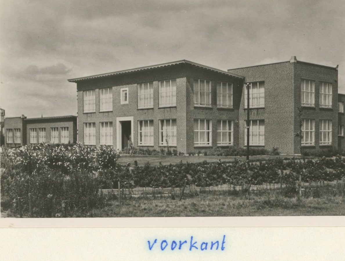 Is deze naoorlogse school een monument of niet? Erfgoedvereniging ...