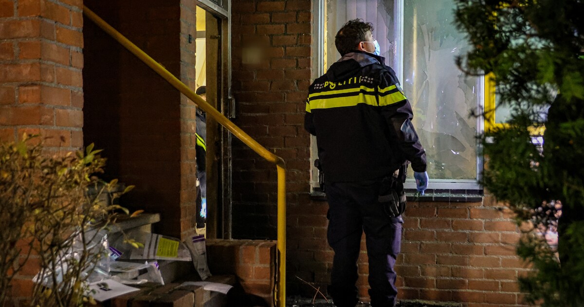 Nacht vol explosies in Rotterdam: ravage in straat door knal, en ...