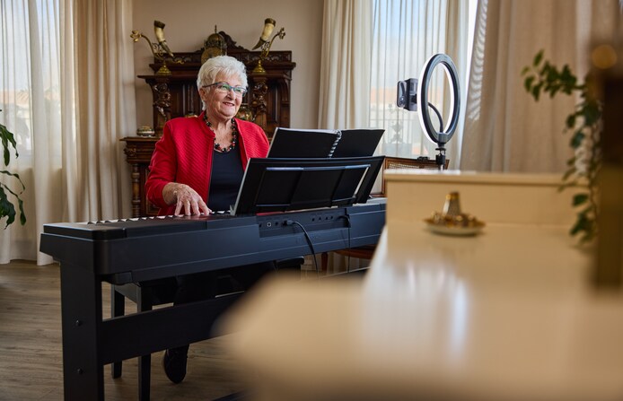 Onder een valse naam lag Orgel Joke in het ziekenhuis: ‘Iemand deed ...
