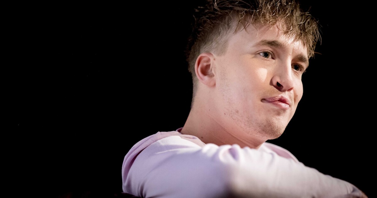Snelle scoort zesde(!) Top 40-hit in 2020 met duet Ronnie Flex | Show ...