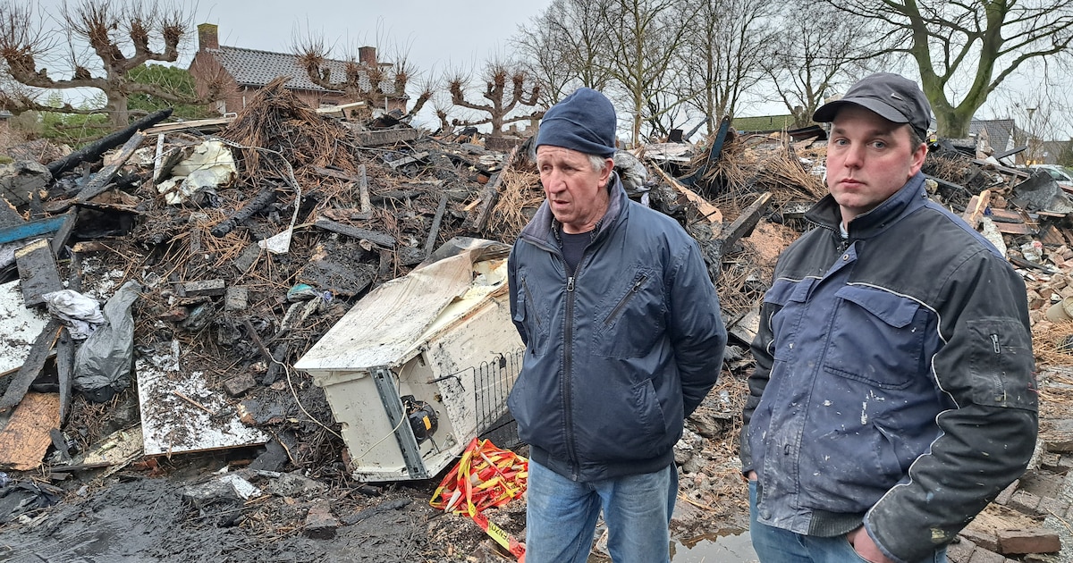 Leo ziet zijn ouderlijk huis tijdens nieuwjaarsnacht afbranden: ‘Ik ...