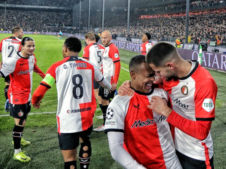 Santiago Giménez terug in selectie Feyenoord voor duel met Man City, ook Bijlow en Timber reizen ...