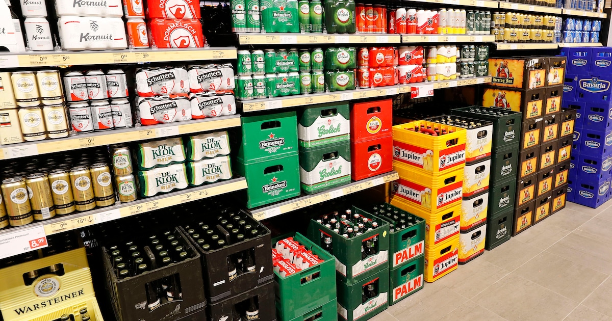 Stuntprijzen voor alcohol aan banden, maar ‘happy hour’ in kroeg blijft ...