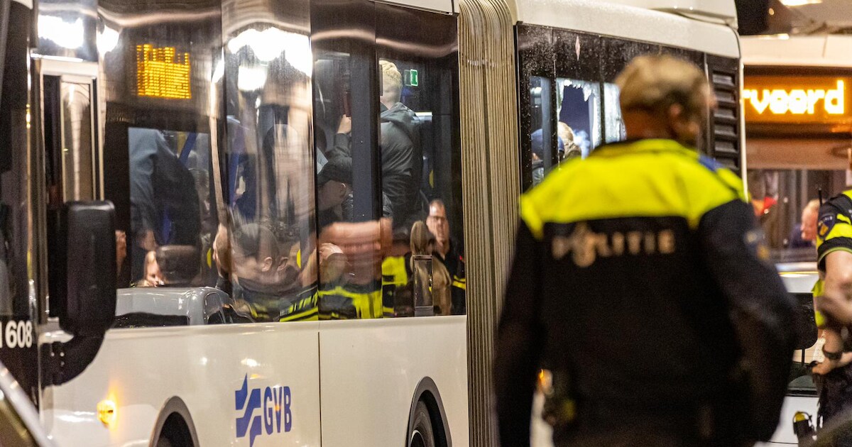 Hulde! Eindelijk werd er ingegrepen tegen leuzen | Opinie | AD.nl