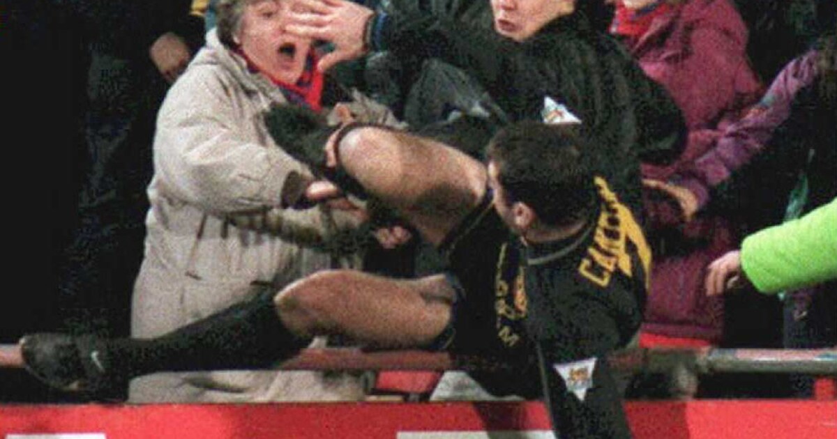 Cantona doet opvallende bekentenis over beruchte karatetrap ...