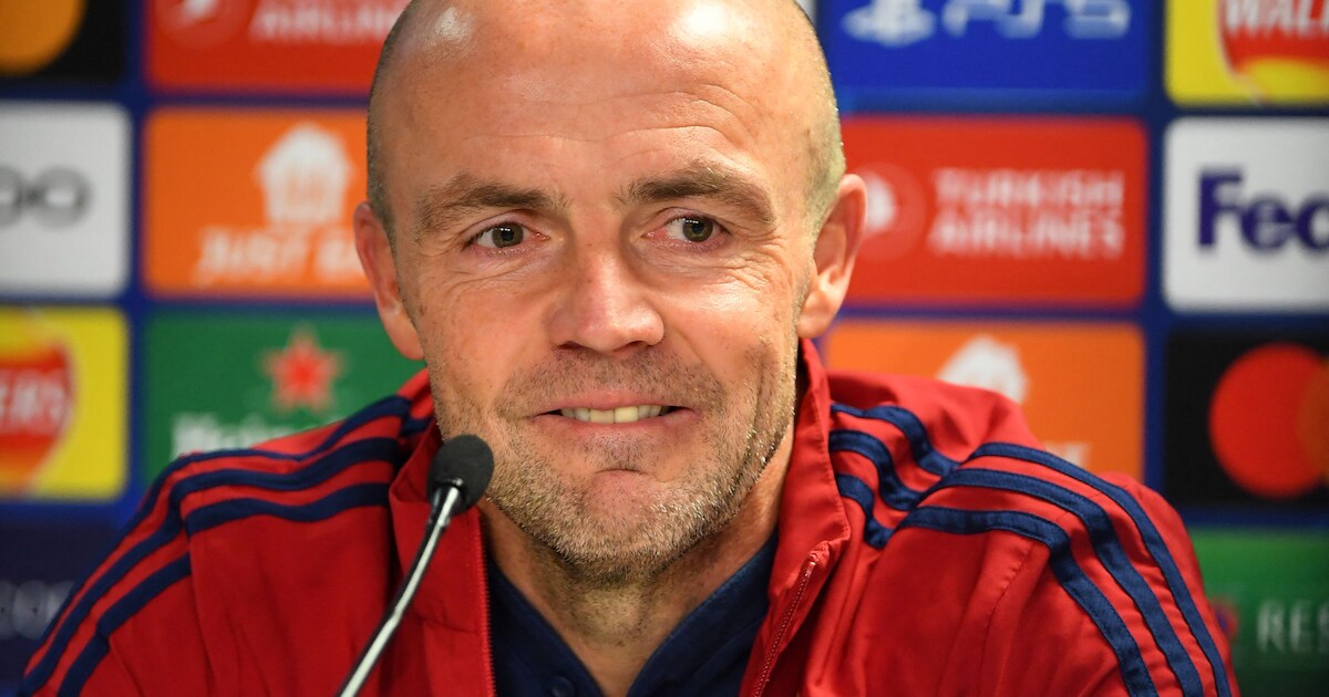 Calvin Bassey doet geheimzinnig over cadeau voor Gio en Alfred ...