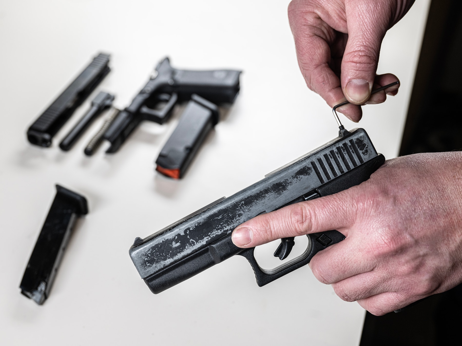 Nog veel vragen rond dood van jong gezin in Alkmaar, 'geen aanwijzingen ...