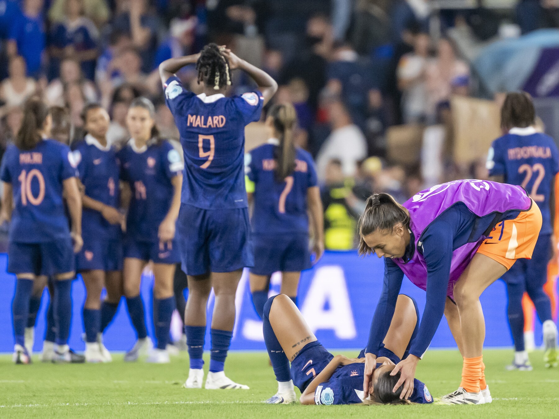 16,7 miljoen volgers, maar nul minuten speeltijd: waarom Alisha Lehmann ...