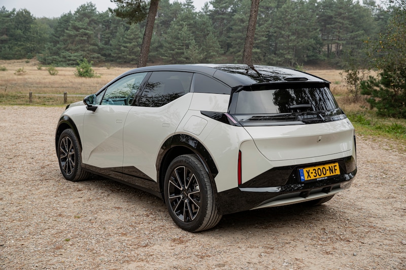 Test Zeekr X: ruime suv heeft vreemde portieren | Auto | AD.nl