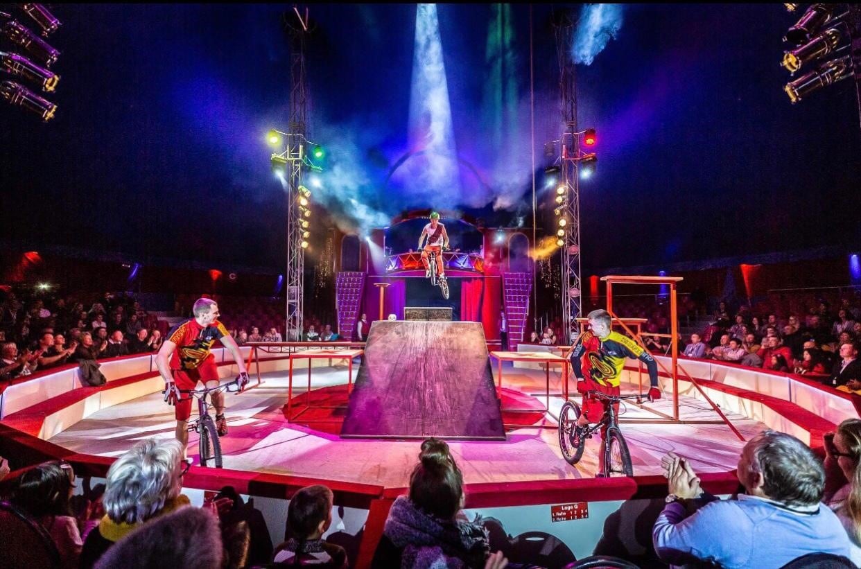 Van BMX'ers en luchtacrobaten tot drones: dit circus komt naar Zwolle ...