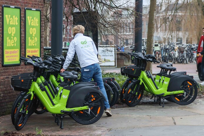 Voorlopig alleen deelfietsen Go Sharing in Vlaardingen, doorstart van scooters nog ongewis ...