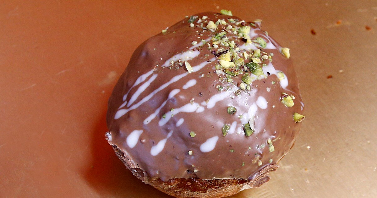 ‘Je moet er geen vijf eten’, maar deze ‘Dubai-bol’ is niet aan te ...