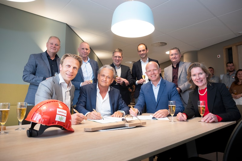 Nieuwbouw Franciscus Gasthuis bouwkundig klaar: alle handtekeningen ...