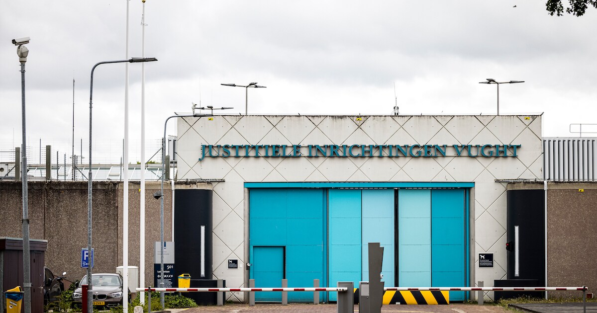 Gevangenis neemt maatregelen om verdachte McDonald’s-moorden Zwolle te ...