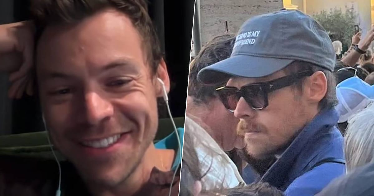 Harry Styles onthult hoe hij per ongeluk midden in historisch ...