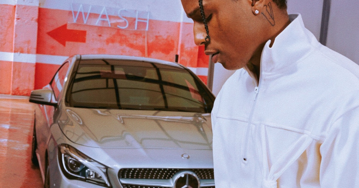Rappers rappen het liefst over Mercedes-Benz | Auto | AD.nl