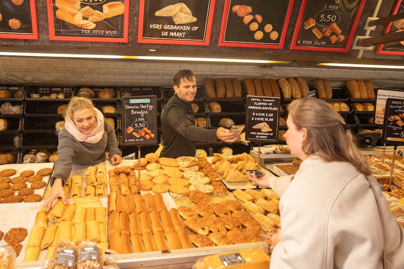 ’t Stoepje staat op 600 markten in heel het land: hier komt het brood ...