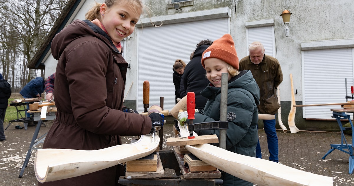 Workshop midwinterhoorn maken in Ede | Regio | AD.nl