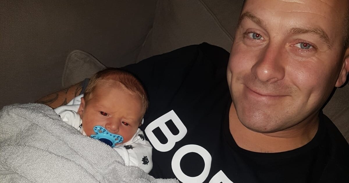 Zelfde verpleegkundige helpt 32 jaar later bij geboorte van zoon Sander ...