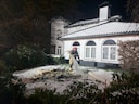 Matras vliegt in brand door elektrische deken in Budel | Foto | AD.nl