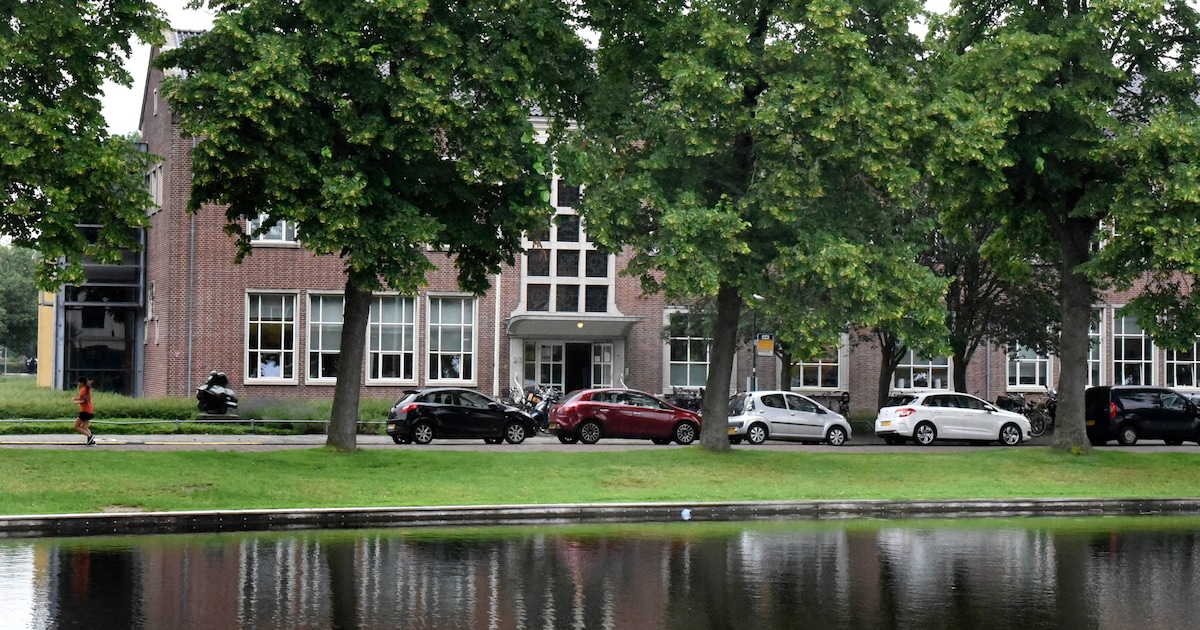 Kalsbeek schorst leerlingen na mishandeling klasgenoot; slachtoffer ...