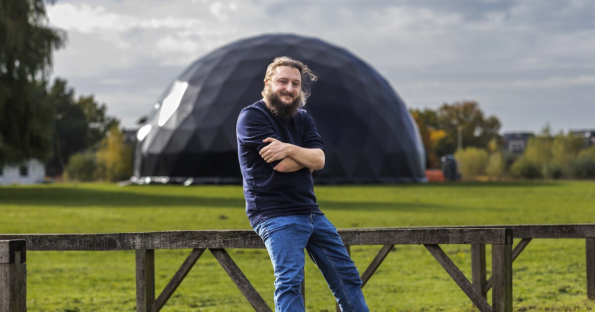 Is de wereld onder- of overbelicht? Theatervoorstelling over houvast in ...