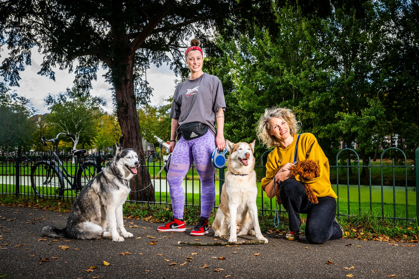 Fotoserie toont gelijkenissen tussen baasjes en honden: ‘Ze hebben ...