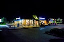 Lift naar huis van politieagent Walco (46) en vriend Wouter (48 ...