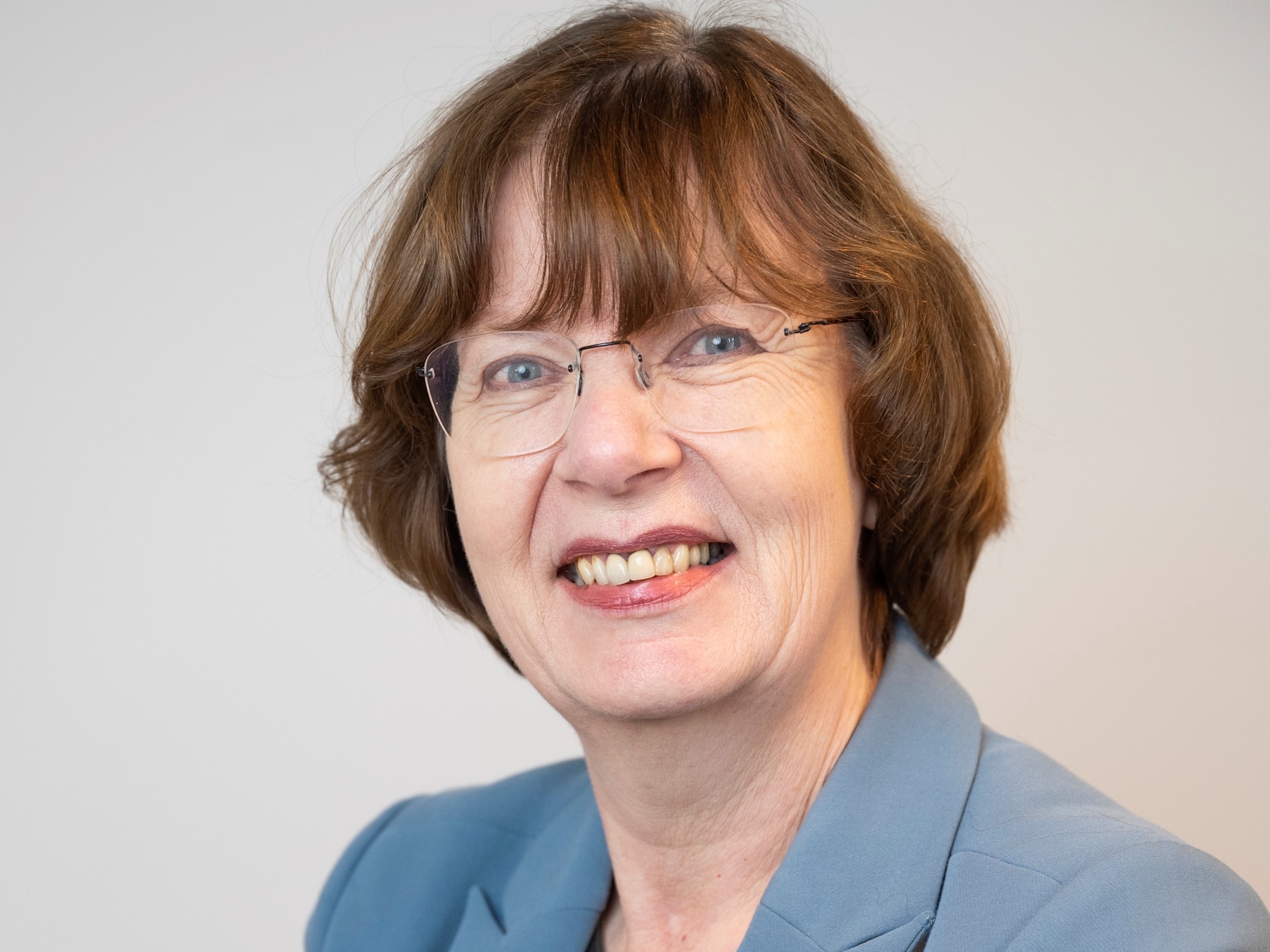 Tv-kijkers vragen zich af: is ‘zin in in’ Liselot (8) ook in het echte ...