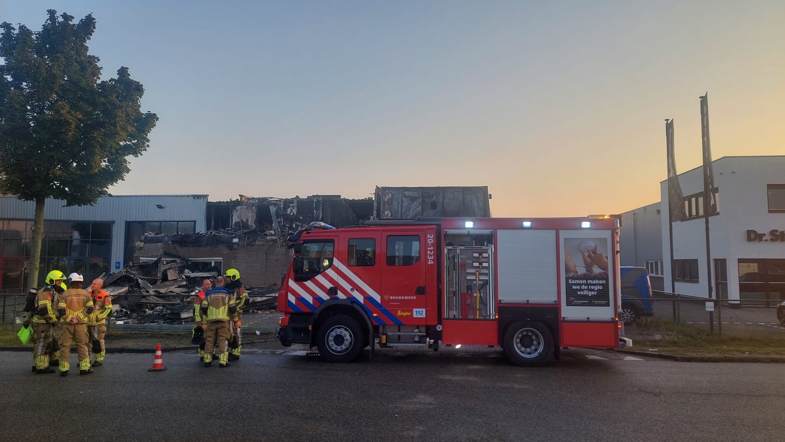 Grote brand legt pand e-bikefabrikant VanDijck volledig in de as: ‘We ...