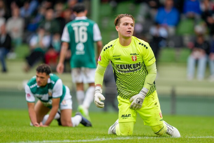 Plogmann ‘uit het niets’ keeper FC Dordrecht: ‘Ik ben niet de nieuwe ...