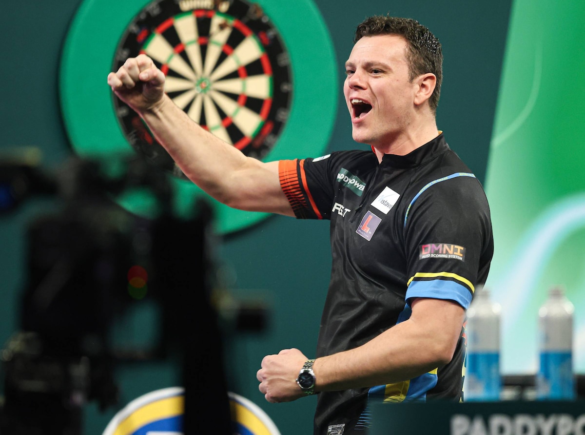 Nederlandse Zweed Jeffrey de Graaf zorgt voor sensatie en knikkert jarig idool Gary Anderson uit ...