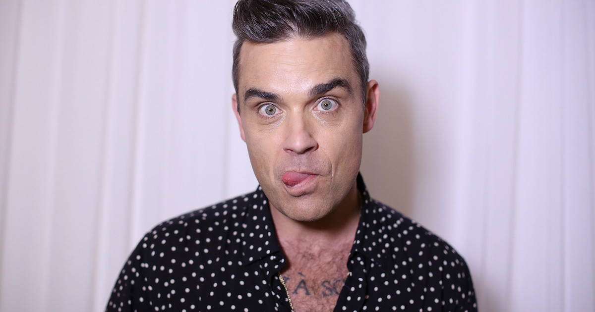 'Robbie Williams verkoopt ziel aan Poetin met optreden bij WK-opening ...
