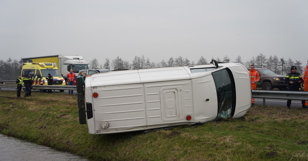 Meerdere ongelukken bij Staphorst zorgen voor flinke vertraging op A28 in beide richtingen ...