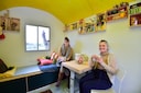 ‘Laten we samen boerderij kopen’, riepen mannen van Else en Jantine ...