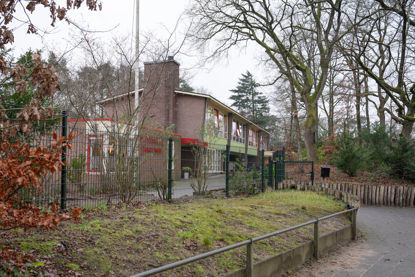 Onderzoek naar renovatie Prinses Marijkeschool gaat niet door | Foto ...