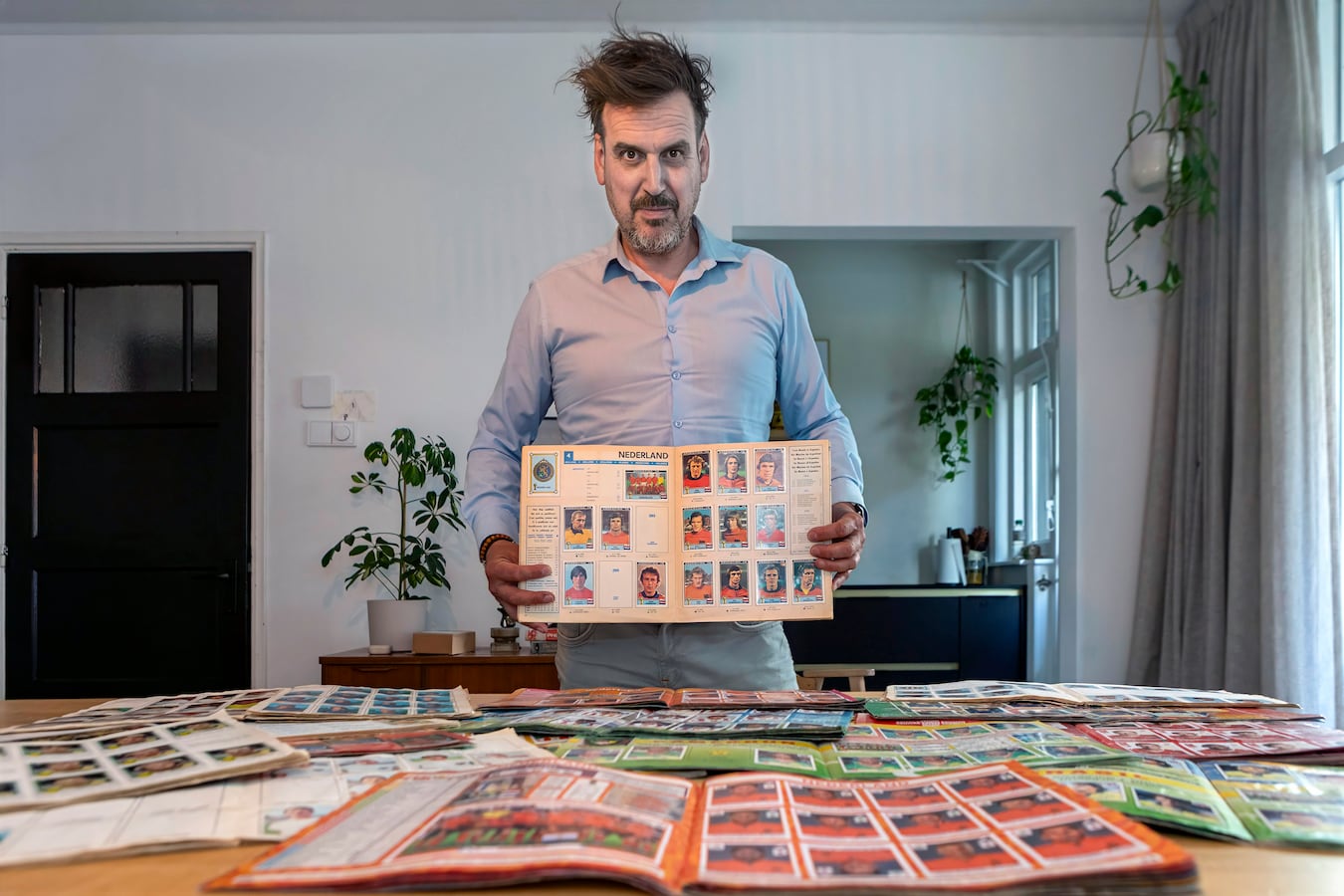 Marijn (57) spaart sinds WK 1978 Panini-plaatjes, maar ziet traditie ...