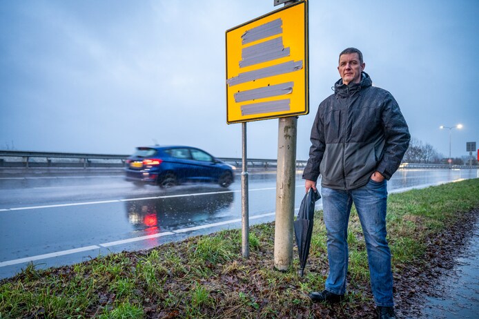 Komt er een lange uitvoegstrook bij Leimuiden? Zuid-Holland bekijkt ...
