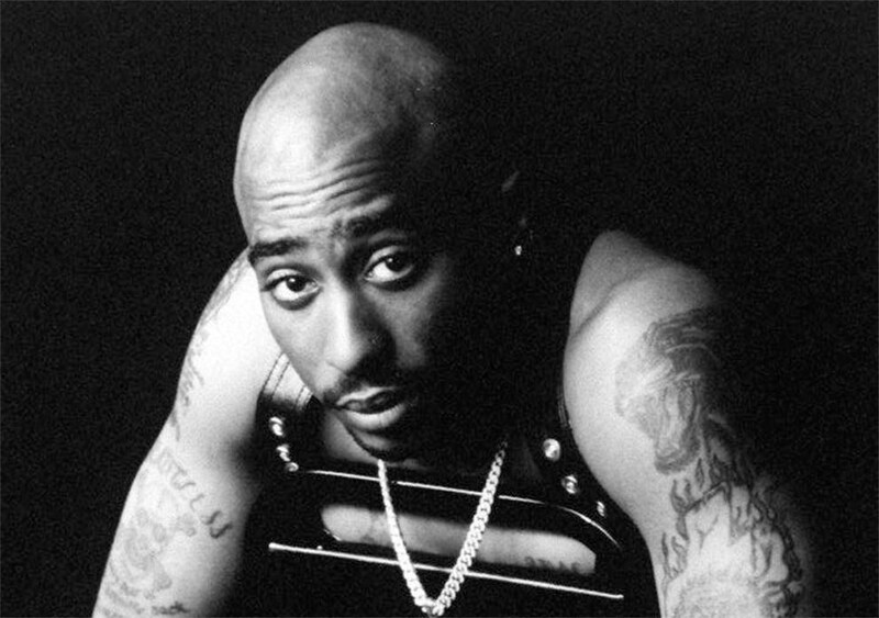 Bekende gangster opgepakt voor moord op rapper Tupac, na 27 jaar lijkt ...