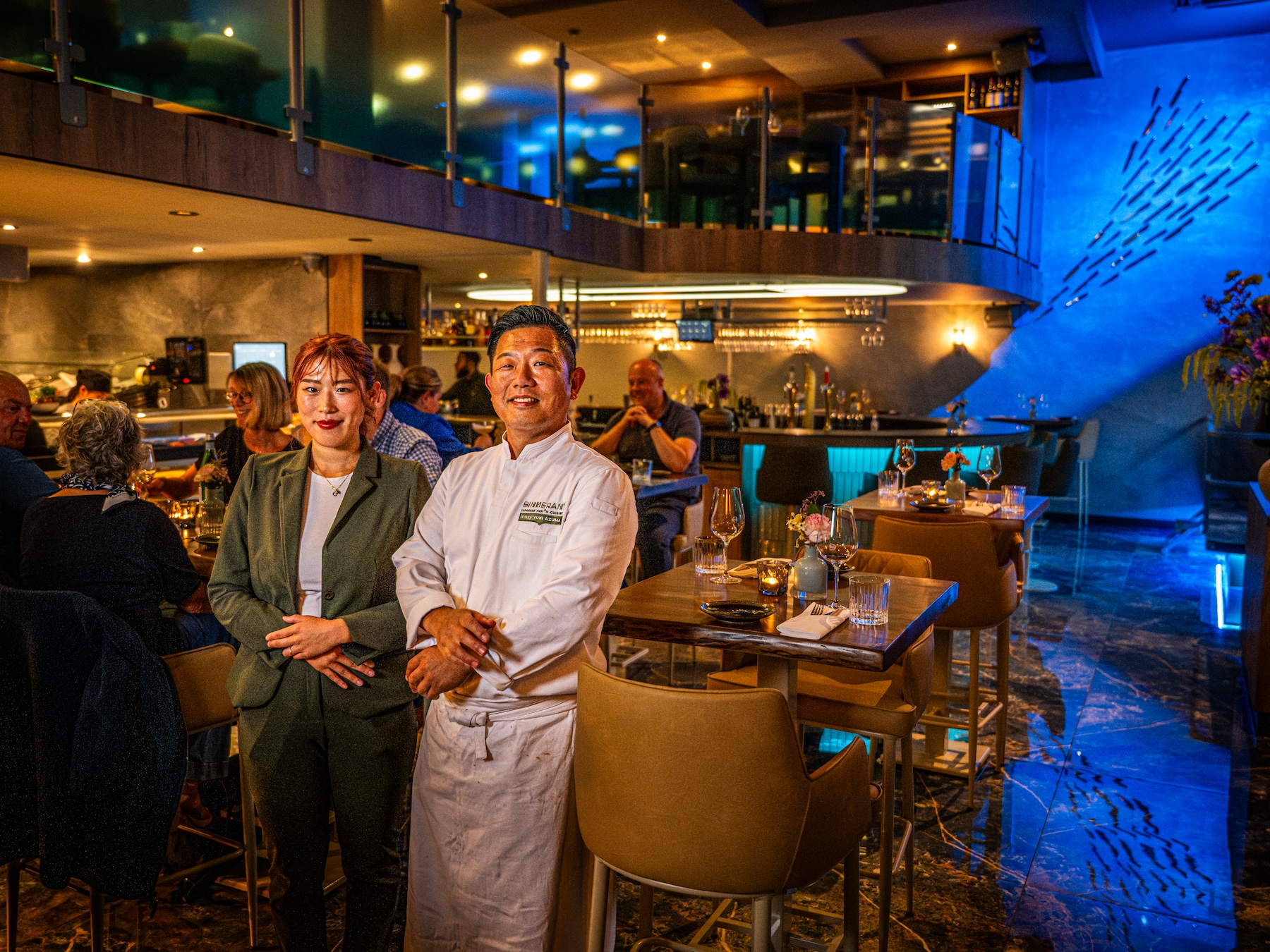 Dit restaurant heeft een enorm uitgebreide menukaart en zit altijd vol ...