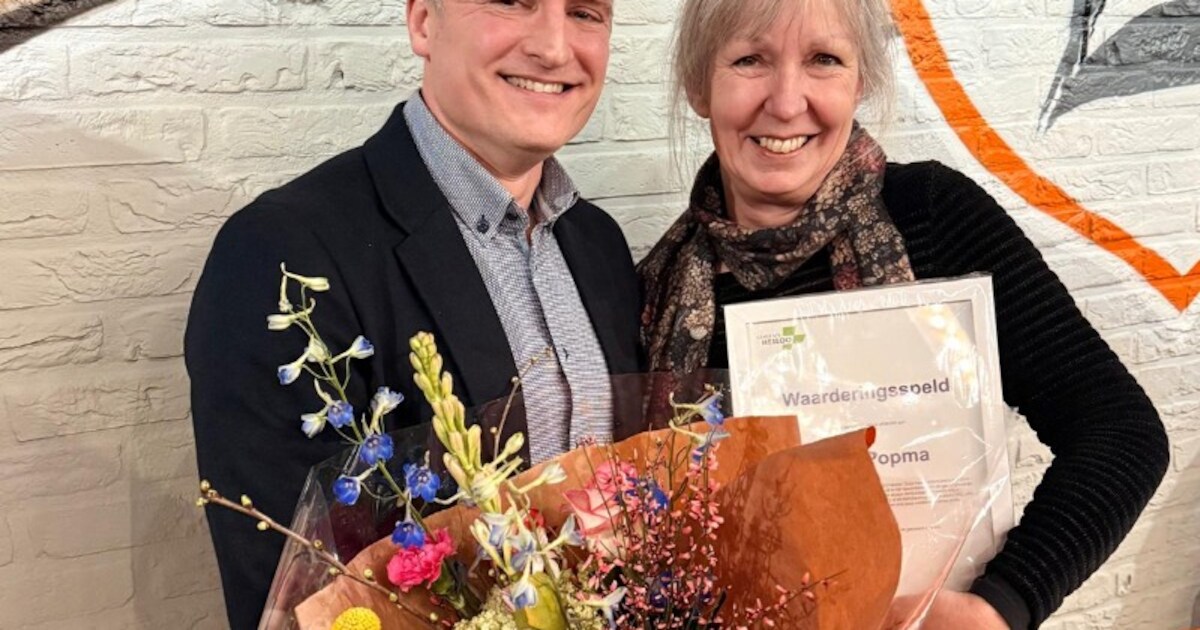 Voorzitter voetbalclub HSV Ellen Popma beloond met Heilooër ...