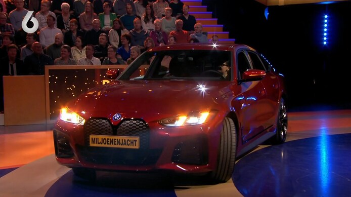 Gerrie (91) wint een gloednieuwe BMW, maar heeft geen rijbewijs: ‘Ben je gek, ik heb dat niet ...