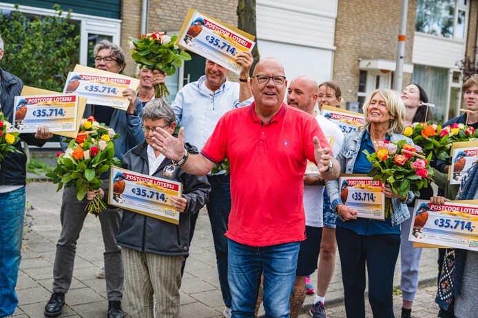 Prijs van een miljoen euro valt in Nieuwerkerk aan den IJssel ...