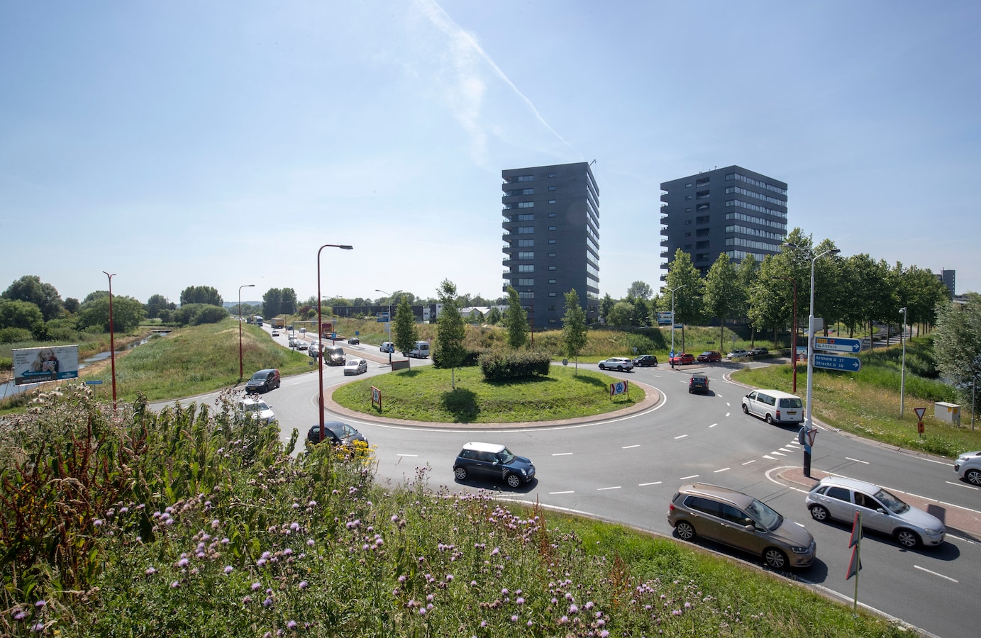 Geen geld voor ideaal kruispunt bij verbreding Rondweg-Oost: worden de ...