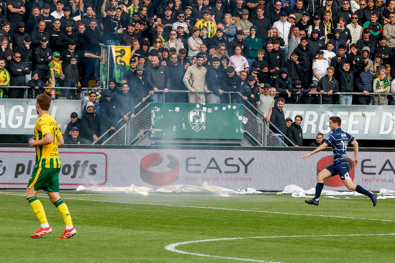 Puinhoop in Den Haag: ADO-fans zorgen voor definitieve staking na ...