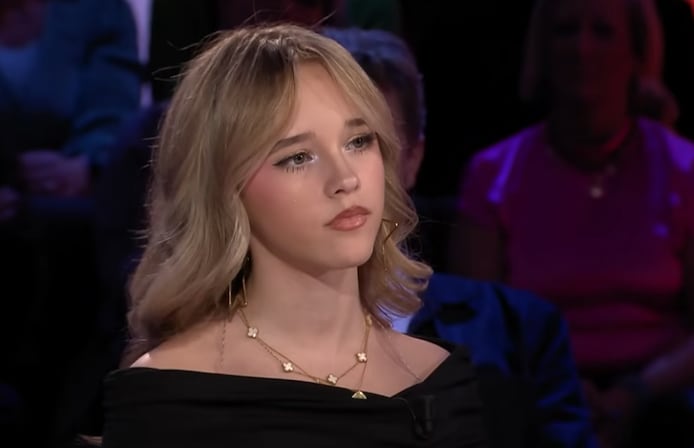 Pestverleden van zangeres Emma Kok (16) heeft sporen nagelaten: ‘Nog ...