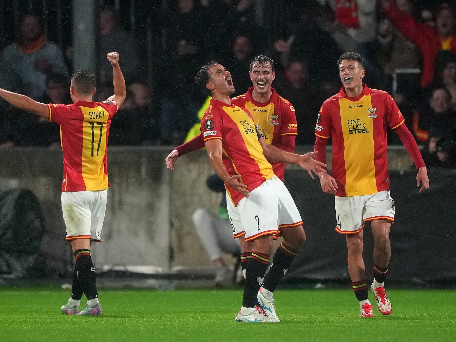 Go Ahead Eagles zorgt voor eerste Nederlandse zege in Europa: ‘Zijn we ...